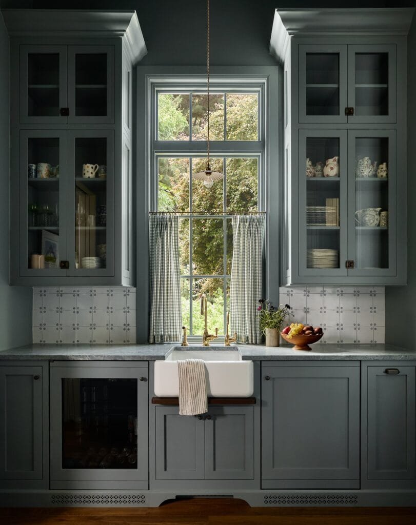22 Pantry Paint Colors That Work with Any Kitchen Style - Mindful Hues