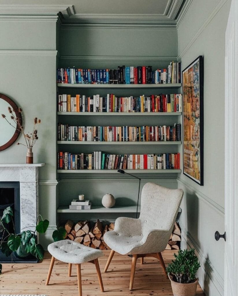 21 Stunning Paint Colors to Transform Your Bookshelves – Expert Picks