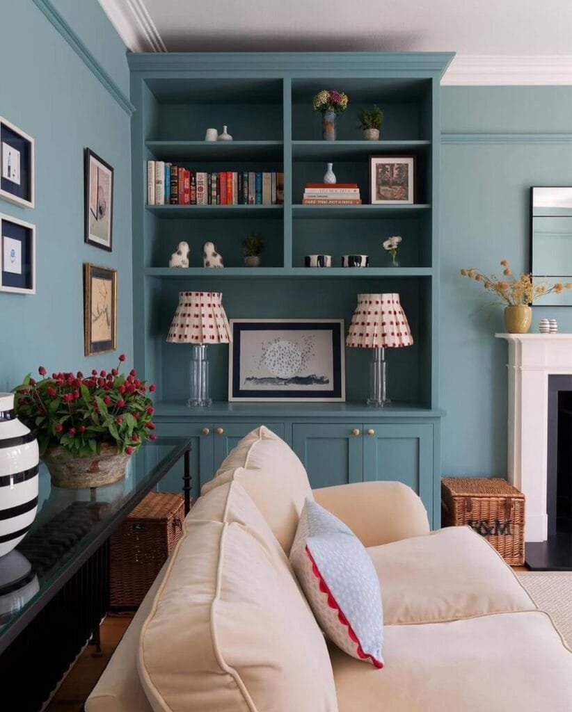 21 Stunning Paint Colors to Transform Your Bookshelves – Expert Picks